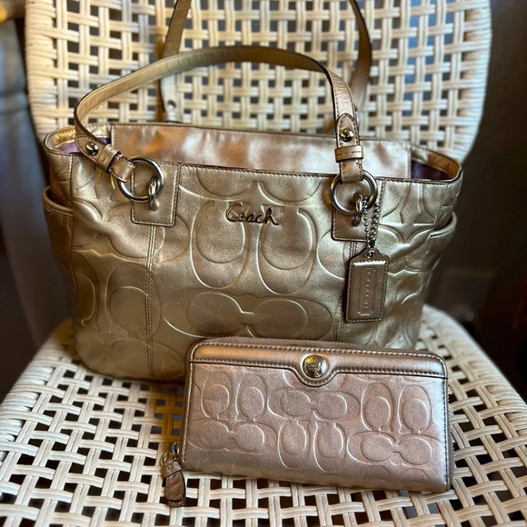 Coach | Bags | Coach Set Metallic Gold Signature Embossed Leather Tote ...